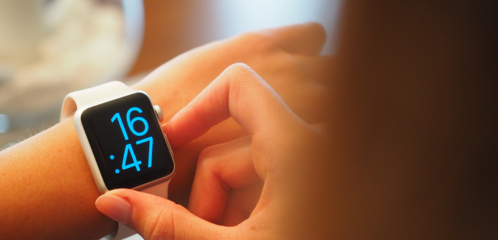 Best Smartwatch For Nurses 2021: Stay Healthy With These Wearables ...