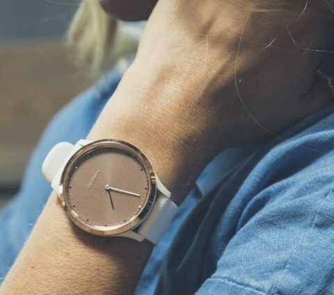 Best Smartwatch For Nurses 2021: Stay Healthy With These Wearables ...